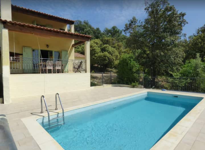 Maison Familiale Avec Piscine Laroquebrussanne - Brignoles