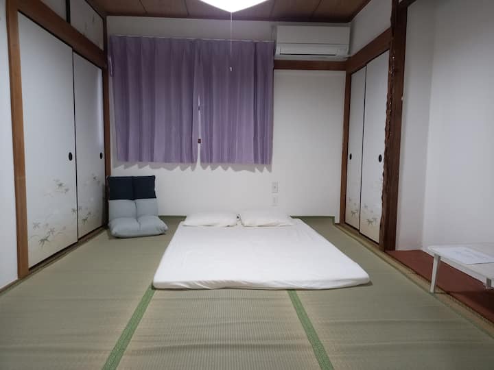 Lucky House Guest House - Japan