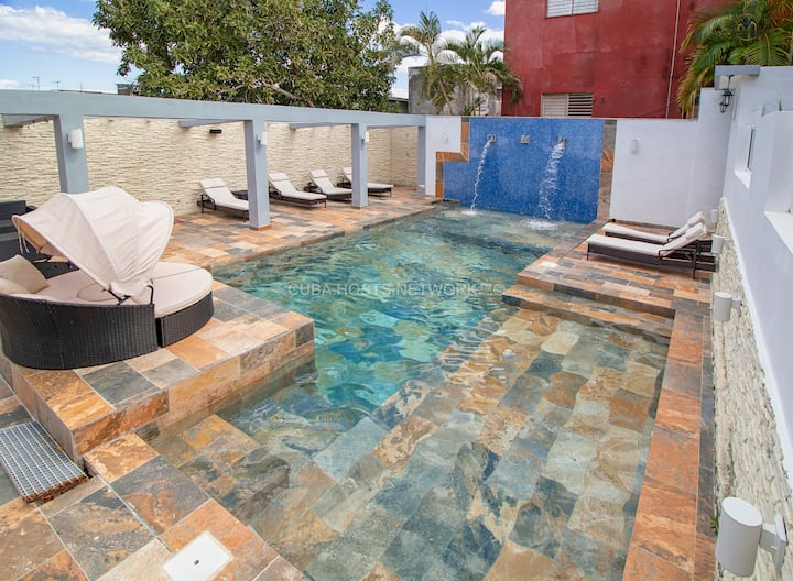 Mansion For Small Groups, Game Room Bar & Wifi. - Havana