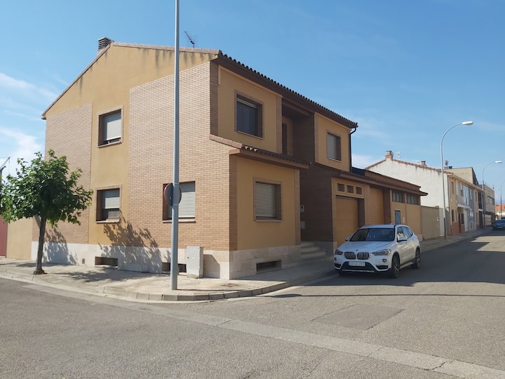 Berrueta Bardenas Casa Rural - Tudela