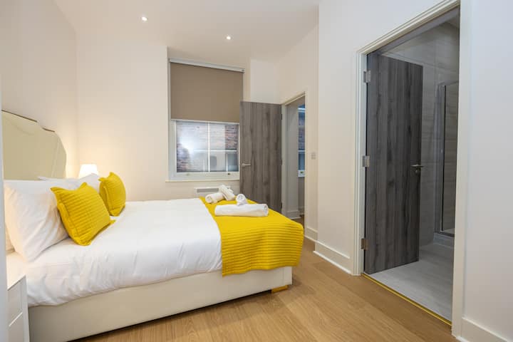 Stylish 2bd Apartment In China Town, Manchester - Manchester