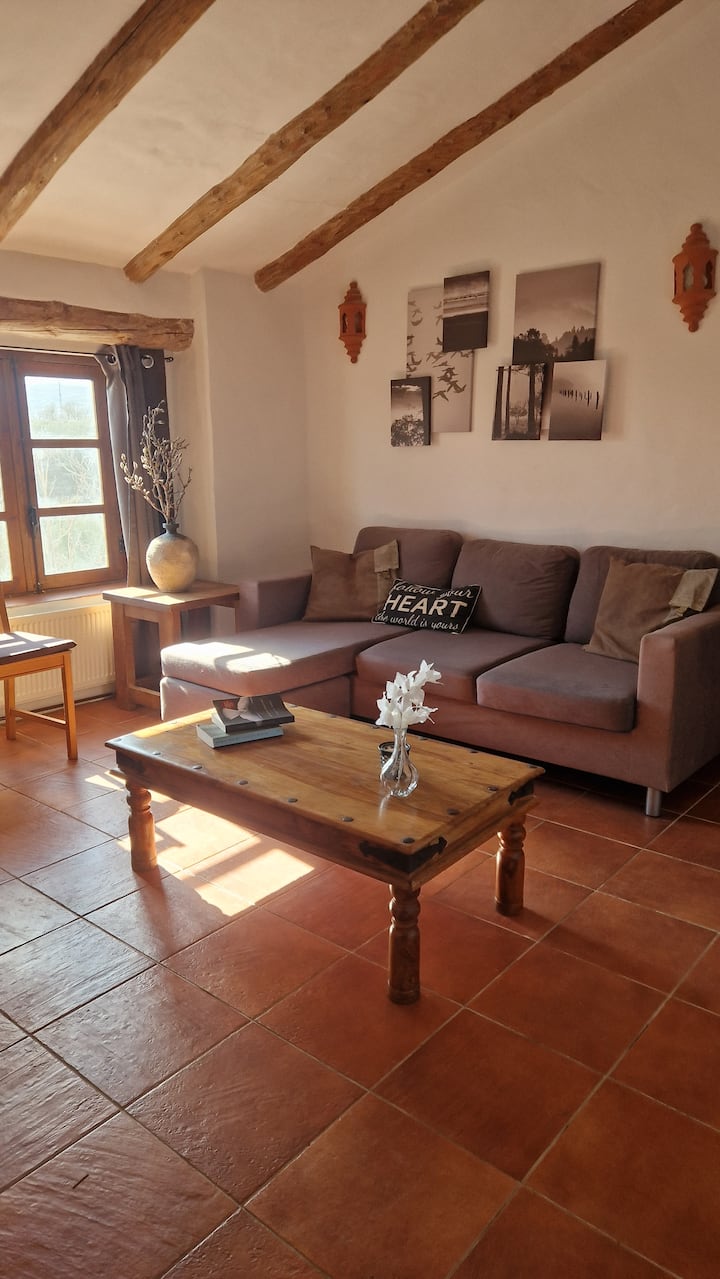 Casa De La Familia B&b-the Cozy - Baza