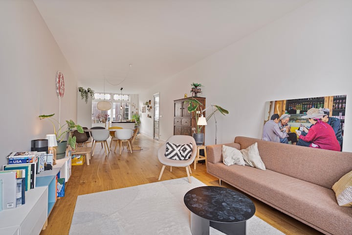 Spacious & Stylish Family Home (For Cat Lovers)! - Rotterdam