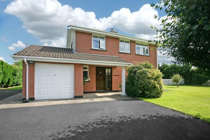 Hakuna Matata: Limerick Home -