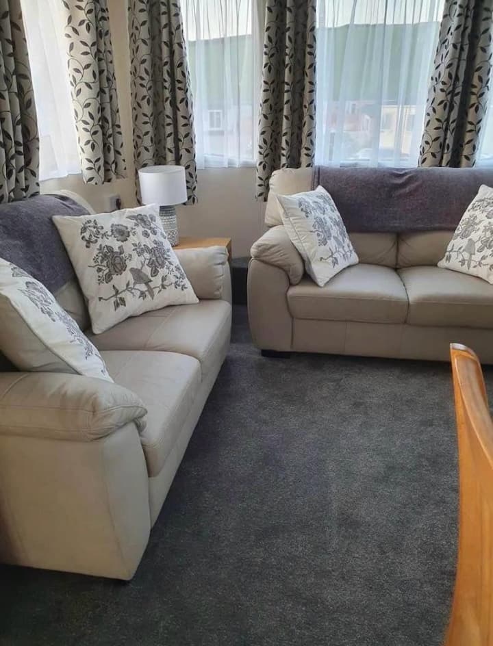 Sandy Toes 06 - Newquay