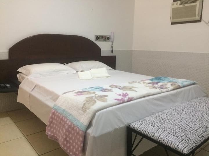 Quarto De Pousada - Criciúma /Sc - Criciúma