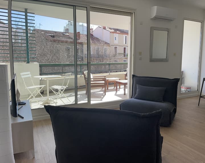 Studio Rénové Avec Terrasse - Perpignan