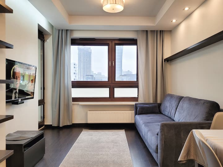 One Bedroom City View Apartment - Warsaw