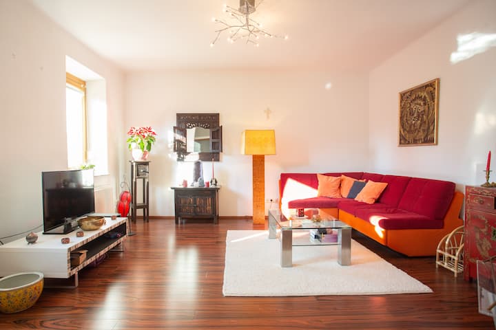 Ruhe Trifft Moderne Und Spirit - Baden bei Wien