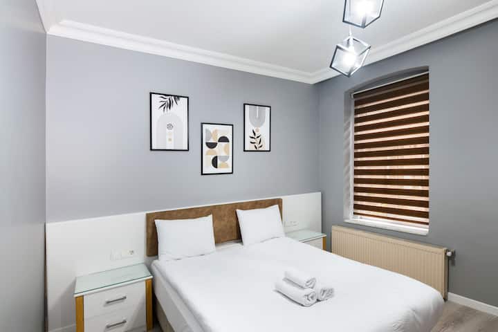 Luxury Family Suite With Elevator In Taksim - Istanbul