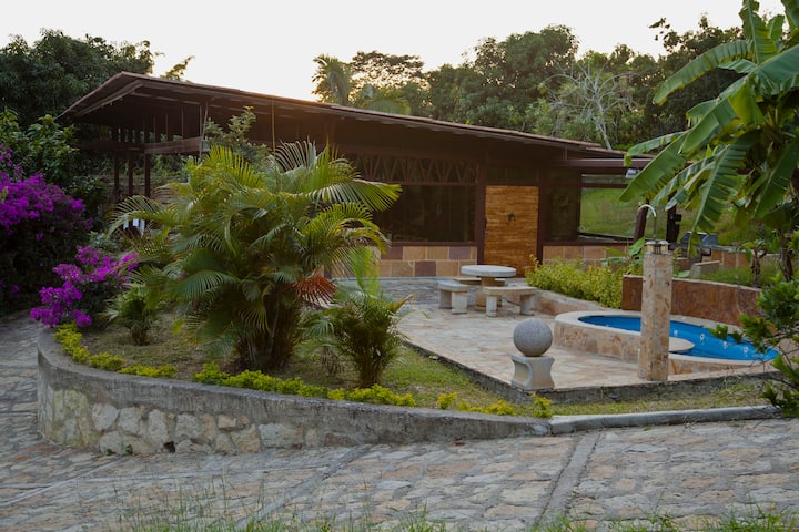 Casa Campestre Familiar - La Mesa