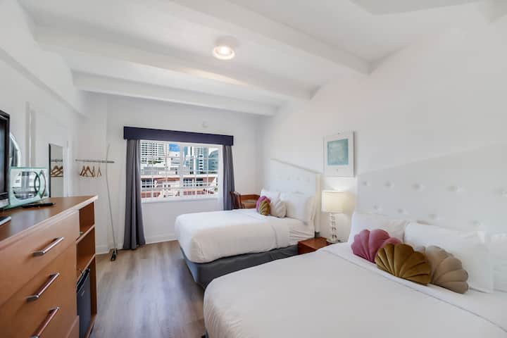 Ocean Double Suite In Miami Beach - Surfside, FL
