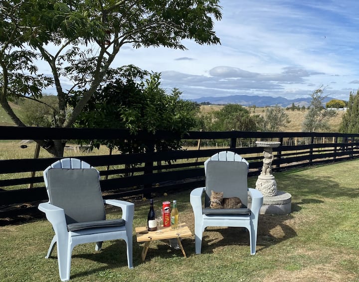 Xanadu - A Restful Place. - Ashhurst