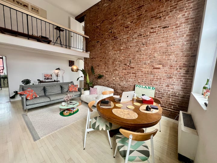 Bright Loft In Historic Building - Hoboken, NJ