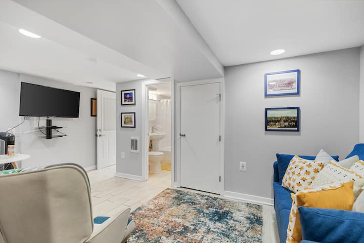 1-br Pad In The Heart Of Petworth / Walk To Metro - Silver Spring, MD