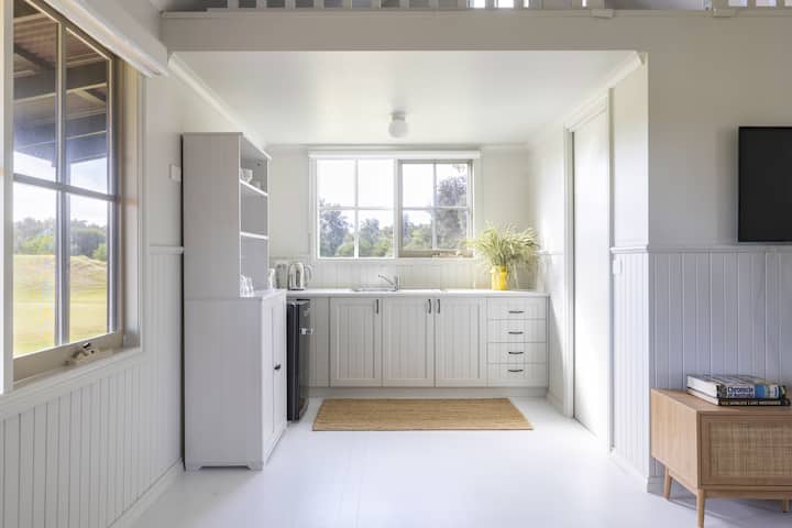 Red Rocks Golf - Albatross - Stay'n'play Golf - Ventnor