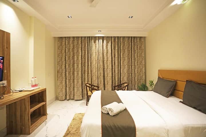 Royal Paradise By Kdson - Delhi
