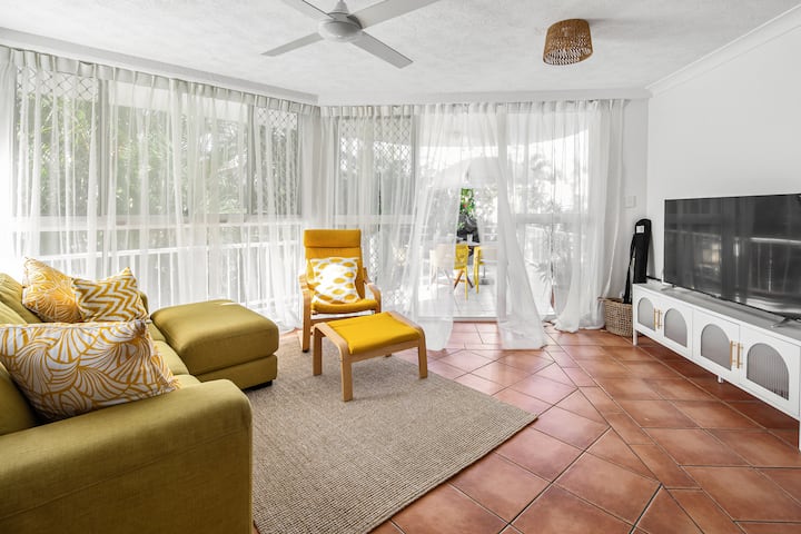 'Sunshine' 2bed, 2bath, Apartment Broadbeach - Broadbeach