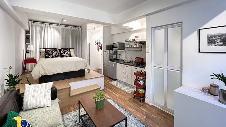Hidden Gem Studio In The Heart Of Soho - Hong Kong