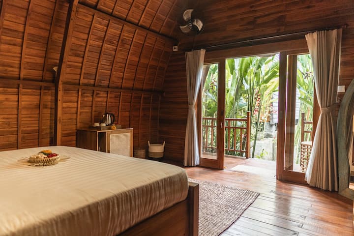 King Bungalow 2 - In House Retreat At Lumeria - Ubud