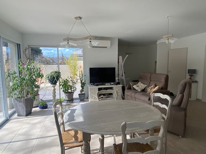 Chambre Privée Avec Salle D'eau - Montélimar