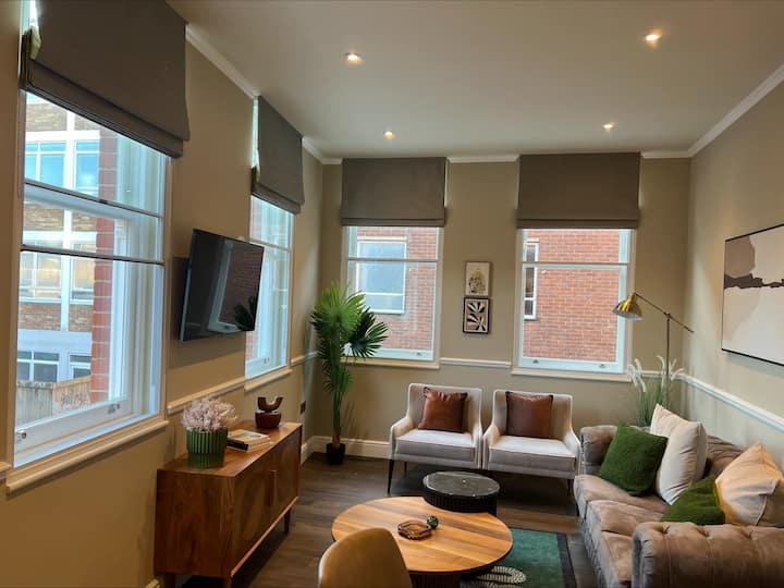 Apartment 3 One Bedroom - Bedford