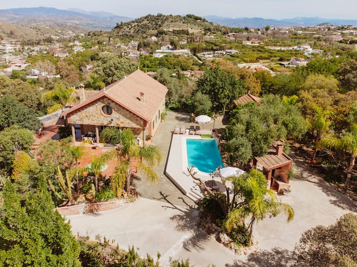 Villa Rural La Cascada - Coín