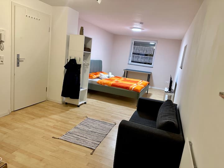 Zentrales 30qm Apt Obertürkheim - Stuttgart