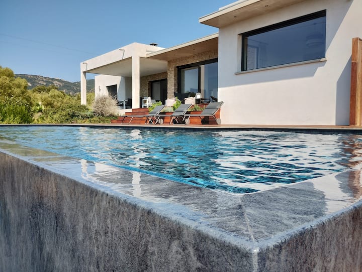 Maison Avec Piscine Monacia - Plage de Figari