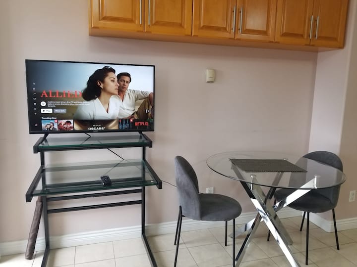 Cozy 1br Suite Close To Park - Vancouver