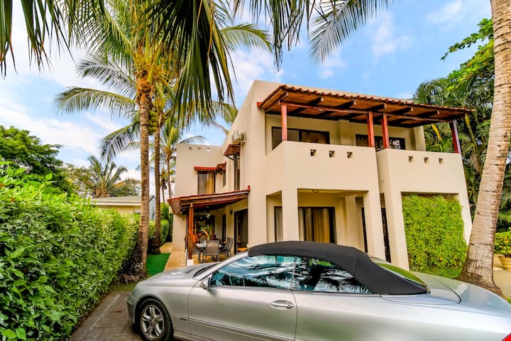 Hermosa Palms Breeze & Beach Club - Costa Rica