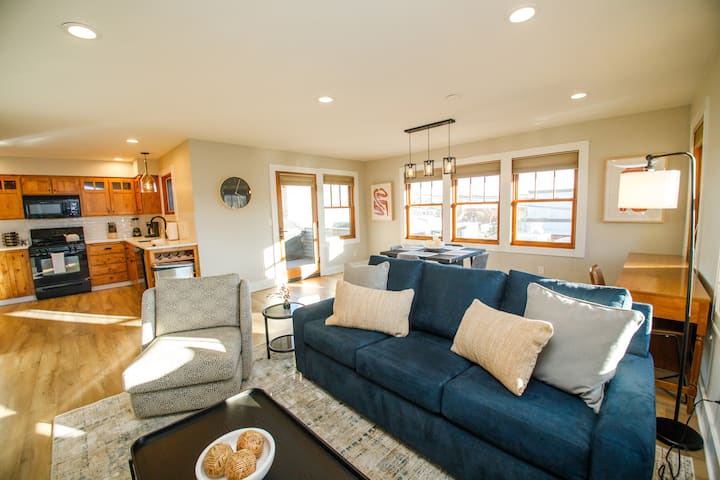 Fully Furnished 1 Bedroom -Downtown Bend -"Podski" - Bend, OR