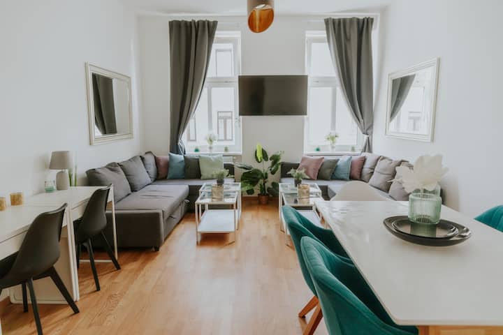 Modern & Bright Apartment - Vienna