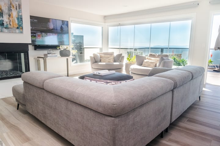 Modern Laguna Beach Home Getaway - Laguna Beach, CA