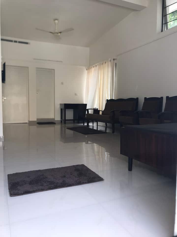 Peaceful, Clean & Central Area - Thiruvananthapuram