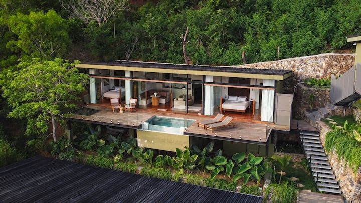 Villa #2, The Habitat - Monkey Jungle - Sea Views - Lombok