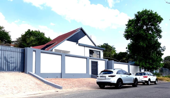 Cresta Hottest Guest House - Johannesburg