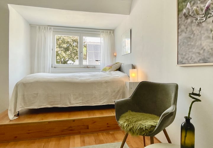 Zimmer 1  |  Wohnen Bei Freunden - Dortmund