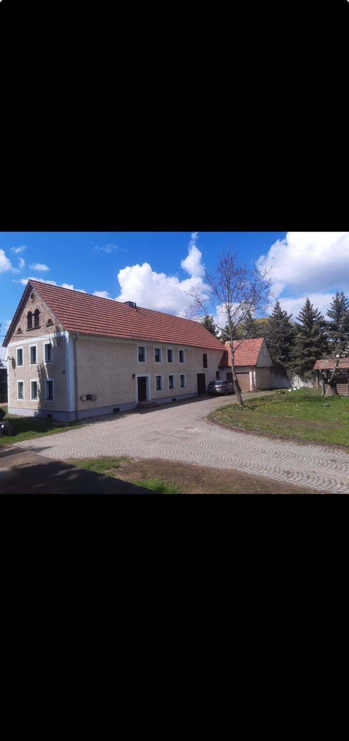 Zweiraumwohnung Möbliert - Rothenburg