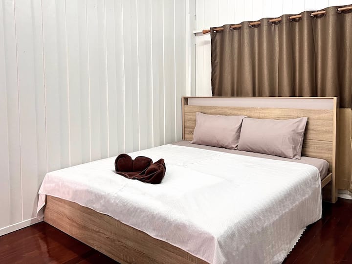 เรือนแสนสนุก1 (Saan Sanook1) - Ayutthaya