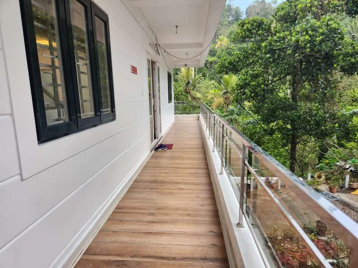 Amazing 4bh Homestay Munnar - Munnar