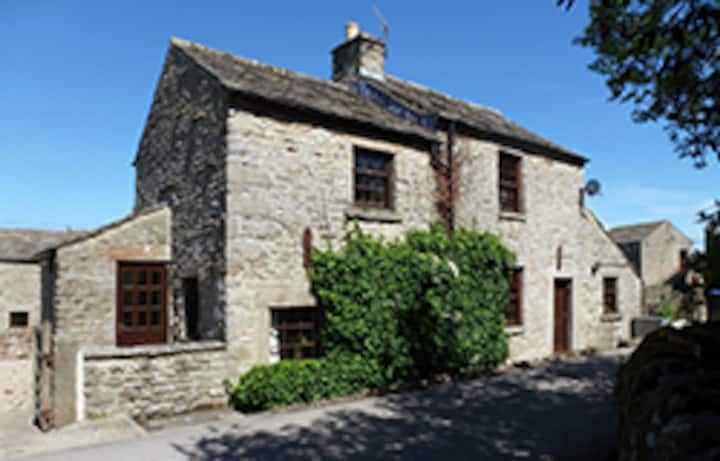 Beautiful Two Bedroom Cottage - Barnard Castle