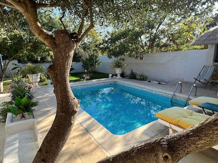 Le Mas Des Entrages - Salon-de-Provence