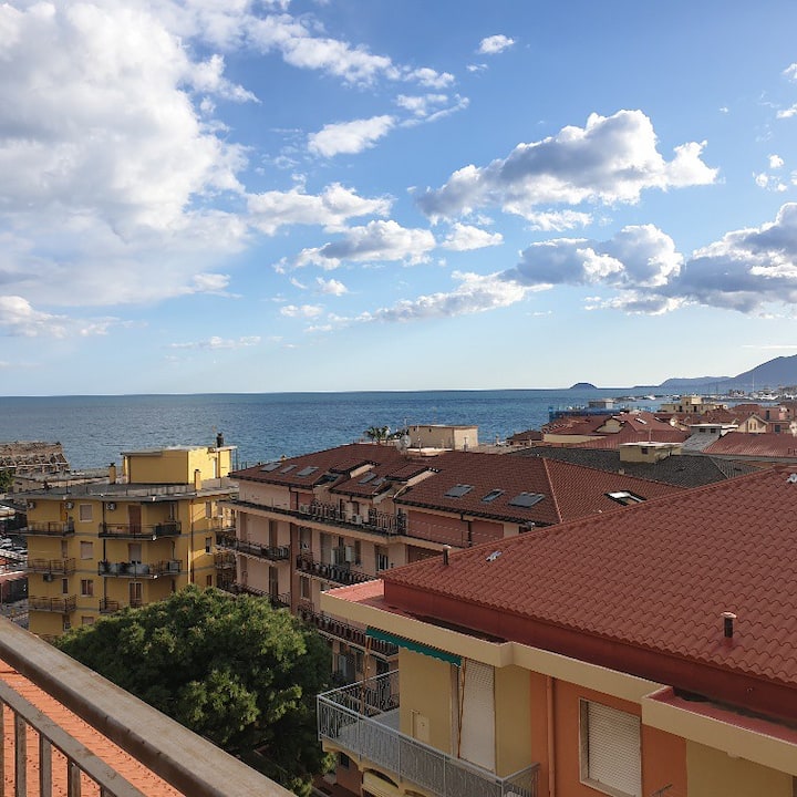 Pietra Ligure A Due Passi Dal Mare - Pietra Ligure