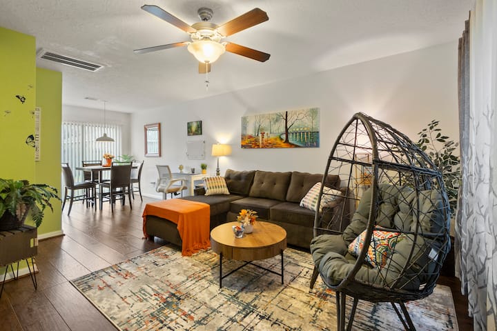 The Oaks At Burnell - Spring