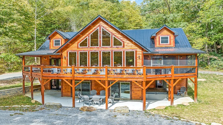 4 Loves Lodge - Maggie Valley, NC
