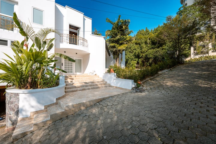 Ch105 Villa | Town |Jacuzzi |Ac | Security 24/7 - Medellín