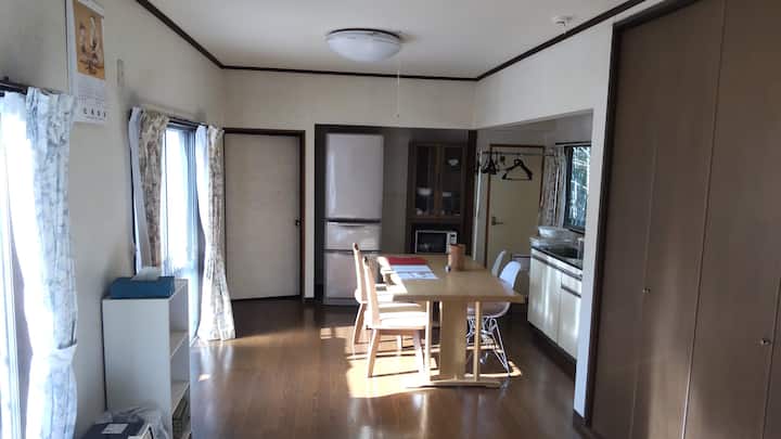 Large Family Room (6 People + Kitchenette) - Chiba
