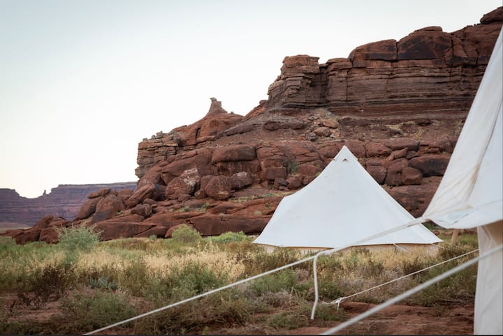 Glamping Queen Tent @ Private Riverside Ranch - Moab, UT