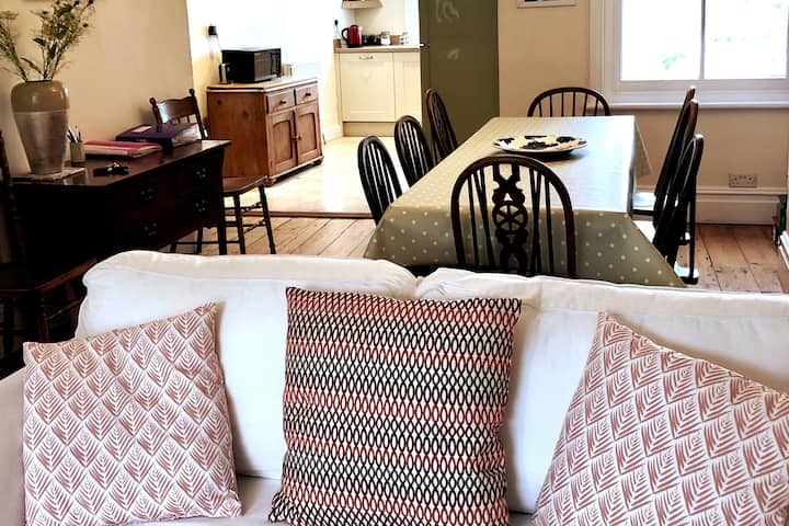 Swanage Family Home, Easy Walk To Sea, Garden View - Swanage